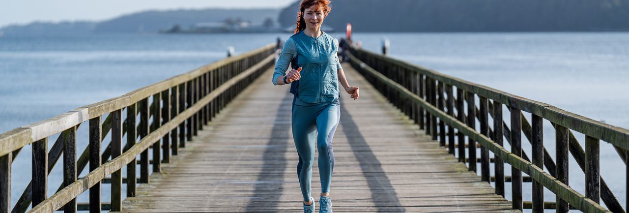 Laufband oder draußen laufen? Vor- und Nachteile | Polar Blog